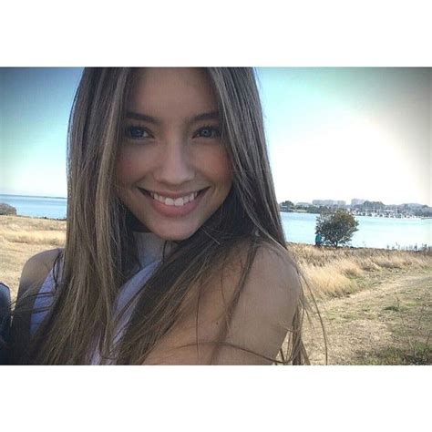 Lorena R Victoria Secret Fashion Show Rae Pretty People Beautiful Women Long Hair Styles