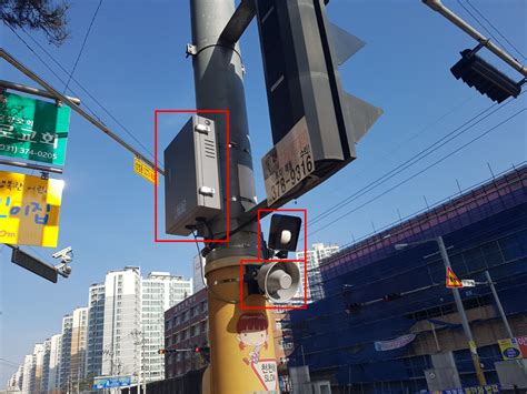 보행신호 음성안내 보조장치 보행신호 음성안내 보조장치