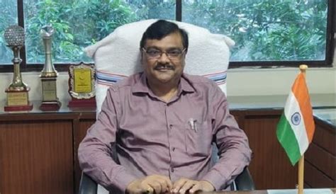 Shri Manoj Kumar Assumes Charge As Cmd Of Cmpdi