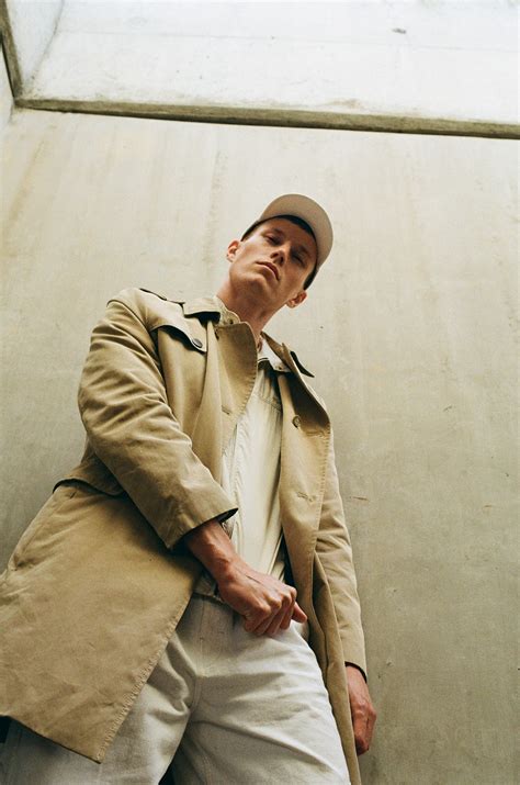 Simon Stevens Model Management