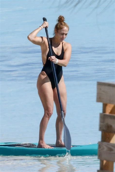 Jennifer Lopez Showed Off Her Juicy Ass On The Ocean 36 Photos The