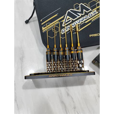 Arrowmax Limited Edition Honeycomb Tools Set With Stand Car Stand And Bag Shopee Malaysia
