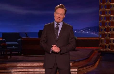 Conan Obrien Walking Deads Steven Yeun Get Steamy At Korean Spa