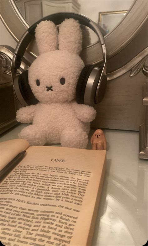 Miffy 🎧 Gấu Con Ý Tưởng Nhật Ký Ảnh Tường Cho điện Thoại