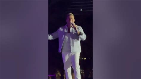 قمرين حفلة دبي عمرودياب 2023 Amr Diab Concert Dubai Youtube