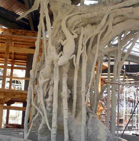 成都松和生态餐饮体验馆室内仿真榕树制作 仿真榕树