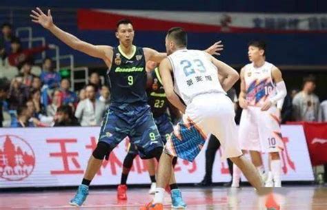Cba直播北京控股vs浙江东阳光分析谁能获得4连胜佳绩