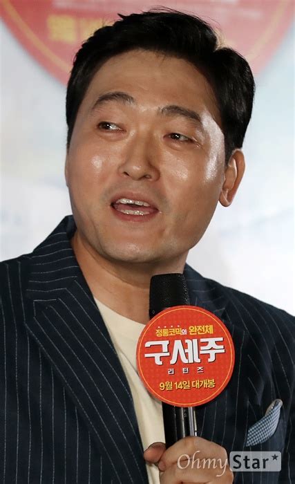 구세주 리턴즈 이준혁 코미디에 빠질 수없지 오마이포토