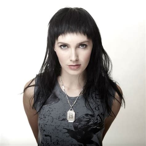 5 Best Ways To Style Choppy Bangs According To Nick Arrojo