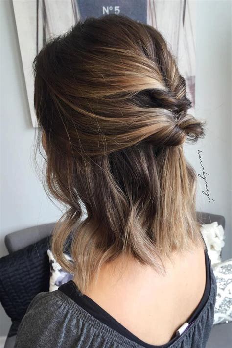 33 Casual And Easy Updos For Short Hair Short Hair Updo Braids For Short Hair Short Wedding Hair