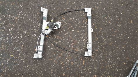 Renault Kangoo Van Drivers OSF Front Window Motor Regulator Store Renault