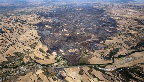 Navarra Se ‘compromete Con La Recuperación De La Zona Del Incendio De
