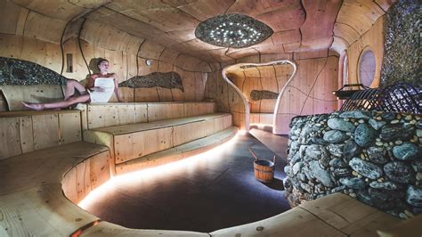 26 Unique Hotel Saunas