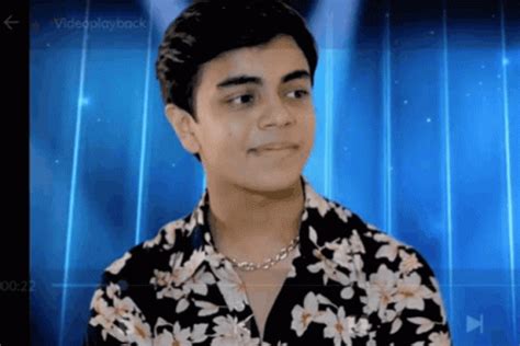 Nodding Gif Nodding Discover Share Gifs