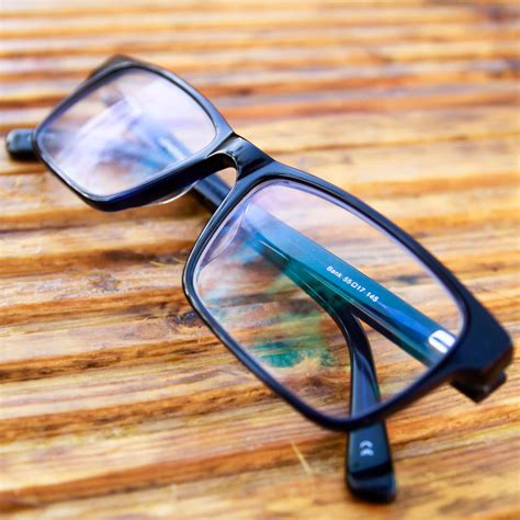 London Retro Glasses Direct Strikeapose