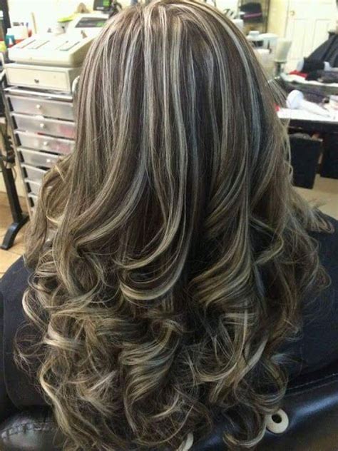 Mechas Platinadas Cómo Hacer y Matizar Paso a Paso en Casa Rayitos