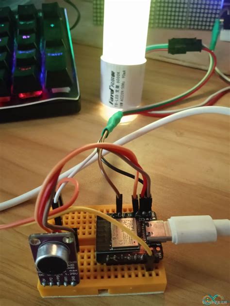 【雕爷学编程】arduino动手做（208） Beetle Esp32 C3开发板与ws2812的音乐可视化频谱灯22812 音频频谱 Csdn博客