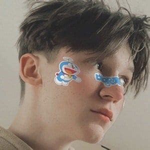 Nowkie - Age, Family, Bio | Famous Birthdays