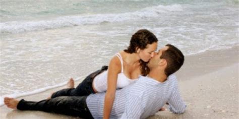 3 Ways To Have Honeymoon Sex Tonight Tammy Nelson Yourtango