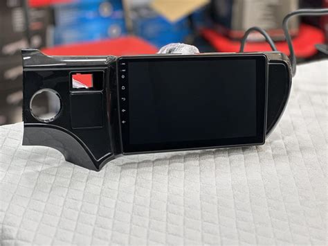 Toyota Prius C Aqua Club Georgia დაშლილები მანქანის ანდროიდ