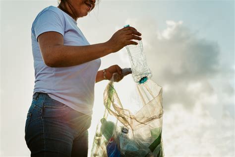 Reduce Reutiliza Recicla Día Mundial del Reciclaje