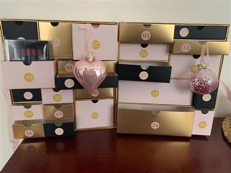 Adventni Kalendar S Kvalitni Kosmetikou Mary Kay Dárková Taška Aukro