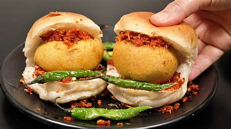 How To Make Mumbai Street Style Vada Pav At Home With Red Chutney