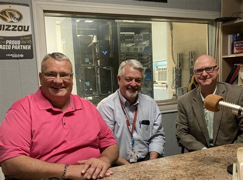 Mexico City Manager Bruce Slagle Audrain County Presiding Commissioner Alan Winders And