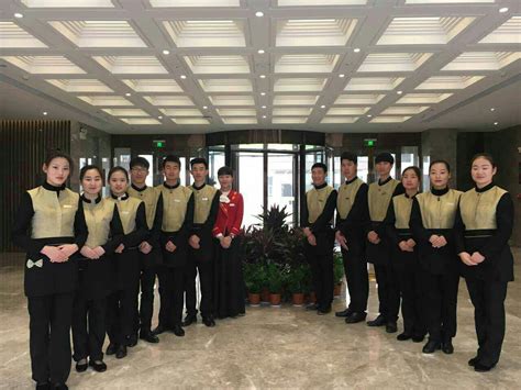 酒店管理系志愿服务河南省经济工作会议 酒店管理学院