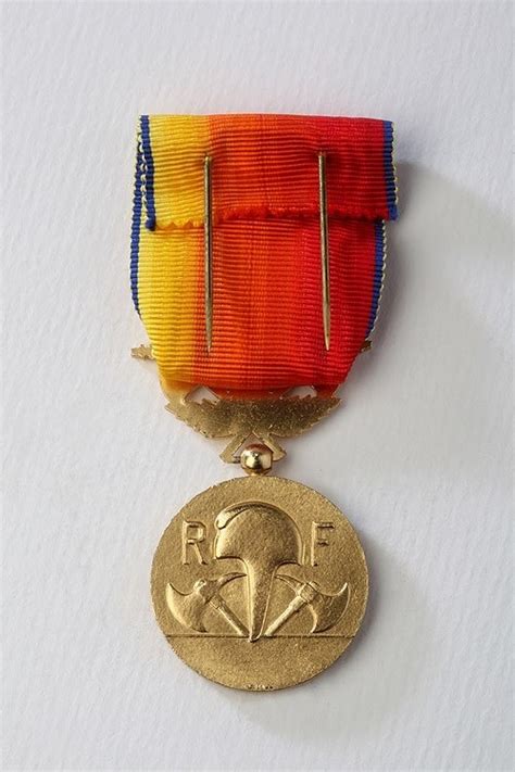 Médaille des Sapeurs Pompiers Services Exceptionnels Vermeil