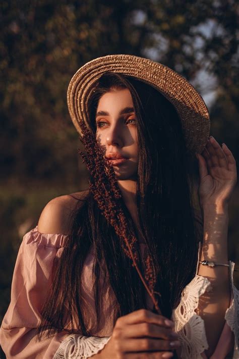 Фото в шляпе