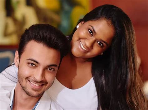 Salman Khan Brother In Law Aayush Sharma On Arpita Khan Being Called