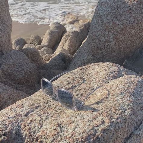 Mia Sunglass Blue Sunglass Museum