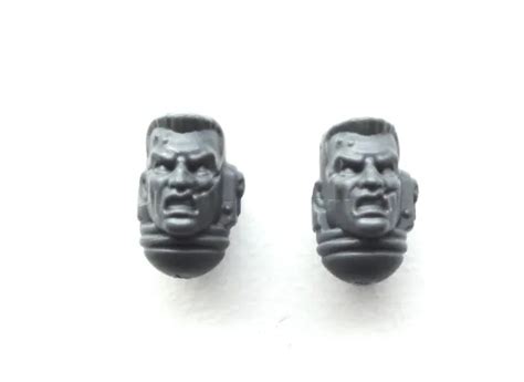 40K X2 SPACE Marine Primaris Bladeguard Veteran Sergeant Shouting Heads