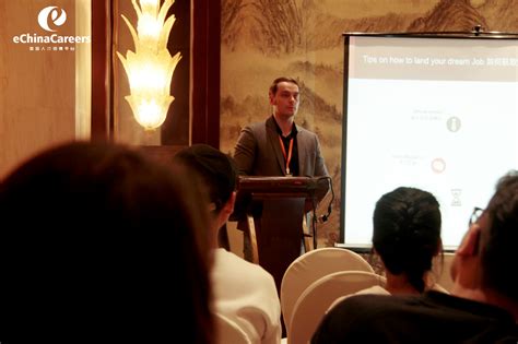 活动回顾 400外国人前来求职，成都这场招聘会你去了吗？ Echinacareers