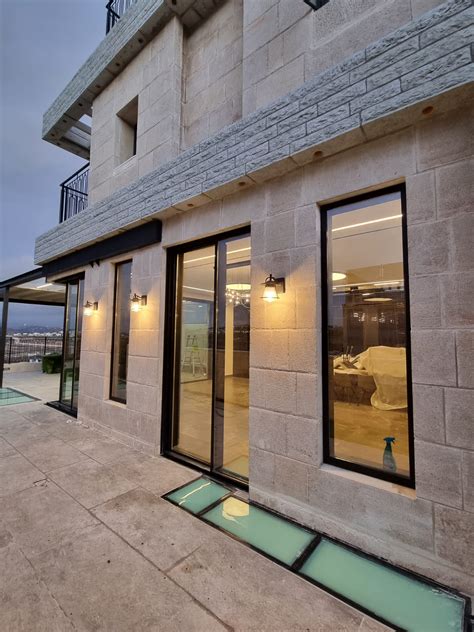 Дограма Варна Pvc и Алуминиева дограма комарници щори врати парапети