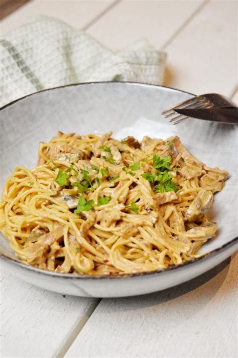 Pasta med bacon champinjonsås