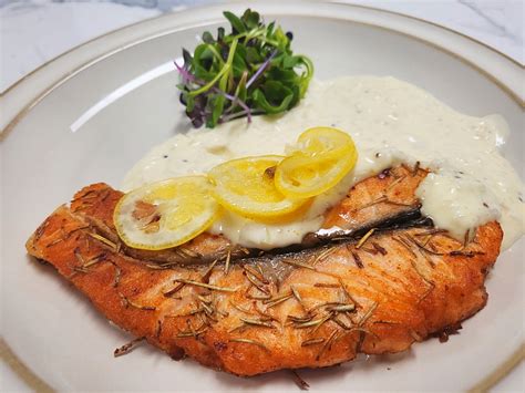 연어스테이크 만들기 ~ 상큼한 레몬청을 이용한 연어스테이크 소스 만드는법 로즈마리로 마리네이트