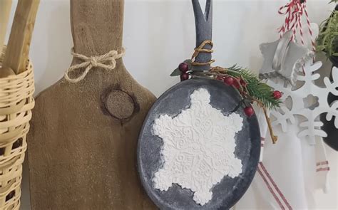High End Thrift Flip Tutorial How To Diy A Cast Iron Skillet Into