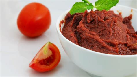 The Art Of Making Tomato Paste Salça Tradition And Technique Mama