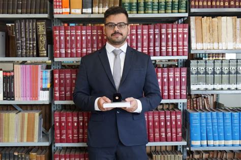 Reforço na advocacia pública AGE MG empossa sete procuradores do