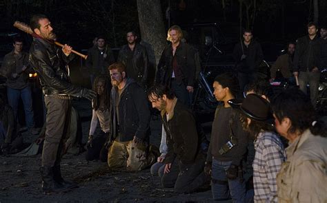 La Víctima De Negan Spoiler Grande The Walking Dead En Taringa