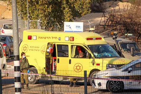 Теракт на перекрестке Гуш Эцион пострадавший скончался