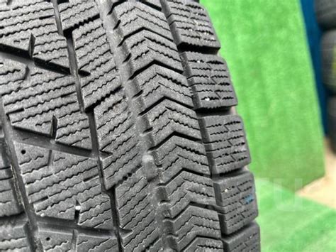 Автошина Bridgestone Blizzak VRX, 14", 1 шт, 165 мм, 65 %, 165/65 R14 ...