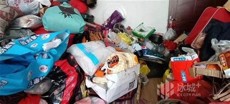 独居老人沉迷拾荒，废品堆积成山引关注 知乎