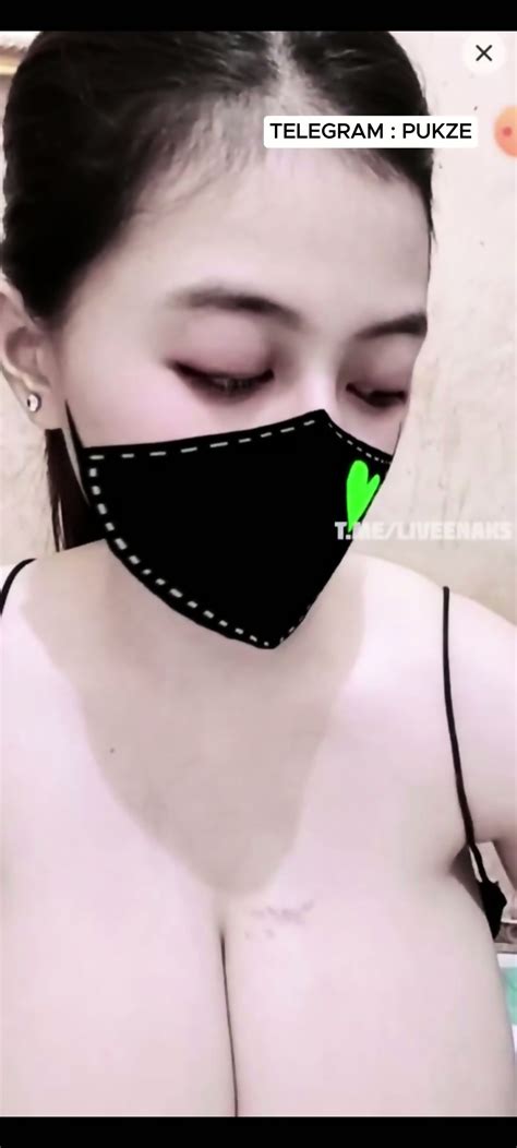 Si Cantik Punya Toket Super Besar Bikin Nafsu Eporner