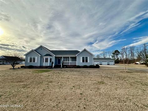 Homes For Sale With A Garage In Arrowhead Beach Edenton Nc Compass