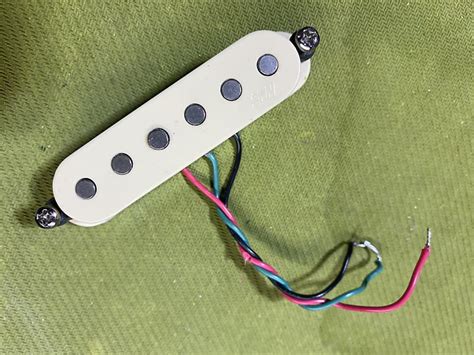 Fender Fender Samarium Cobalt Noiseless SCN Stratocaster Reverb
