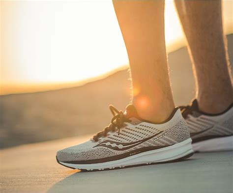 The Best Mens Tennis Shoes For Plantar Fasciitis Plantar People