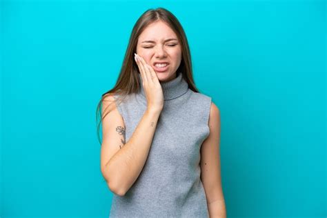 How An Emergency Dentist Saves A Knocked Out Tooth Carolina Smiles